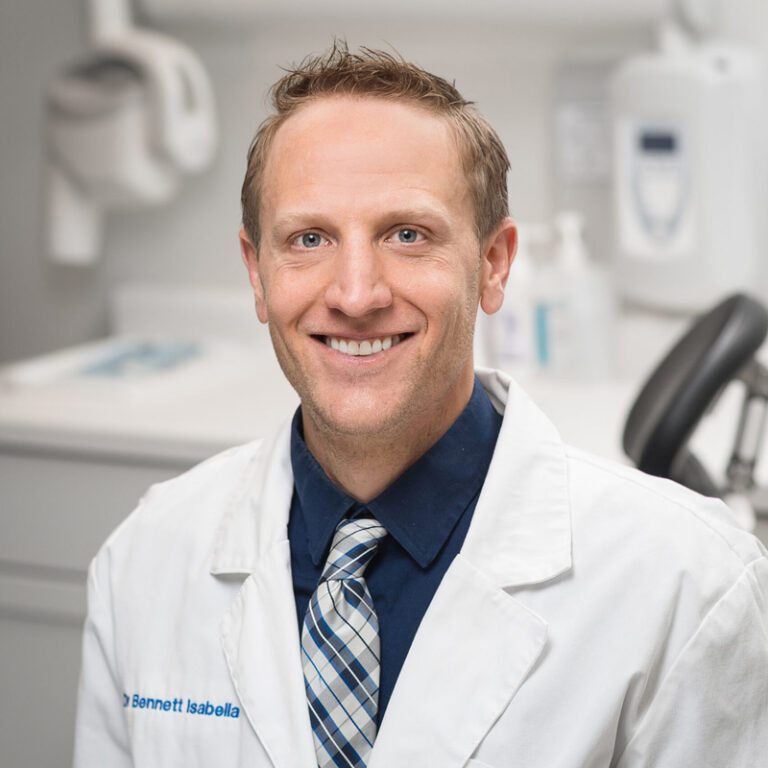 Meet Our Doctors in Apple Valley | Dakota Dental & Wellness